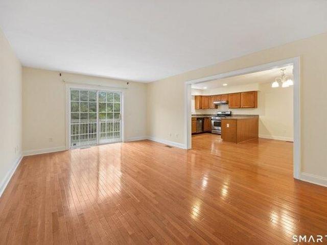 house with 3 bedroom, East Haven CT DS104236498