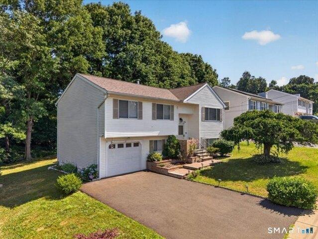 house with 3 bedroom, East Haven CT DS104264833