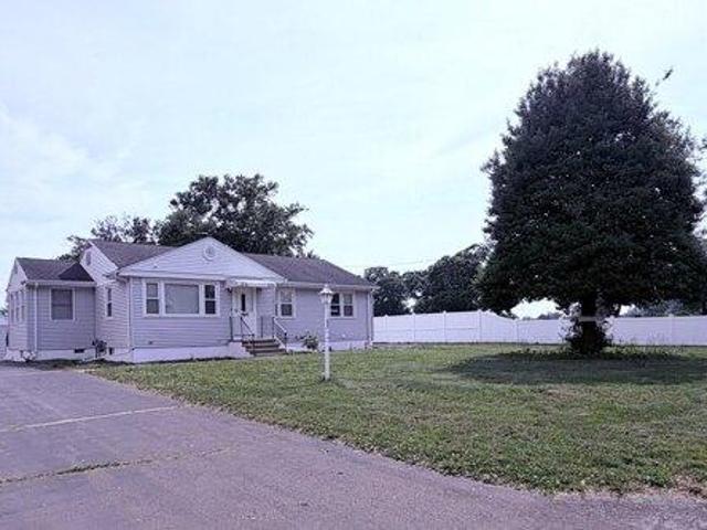 house with 3 bedroom, East Haven CT DS104265269
