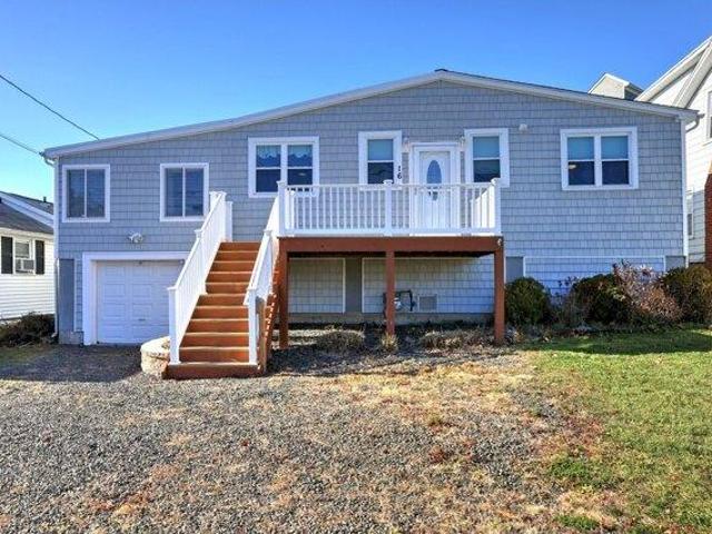 house with 3 bedroom, East Haven CT DS102216304