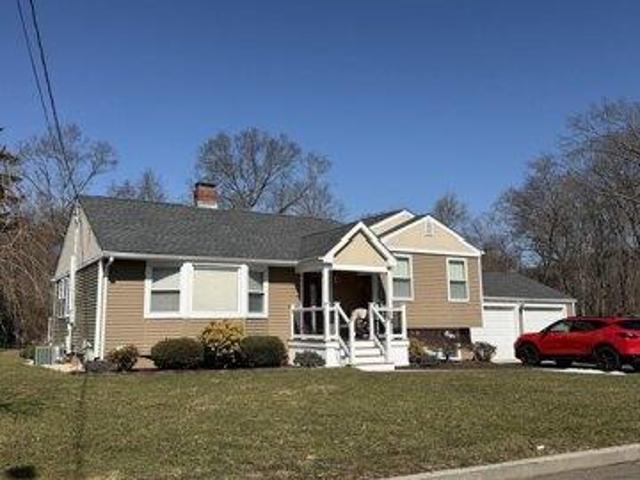 house with 3 bedroom, East Haven CT DS103070791