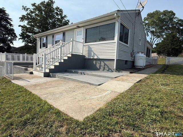 house with 3 bedroom, East Haven CT ES104263333
