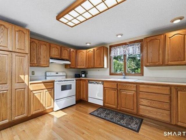 house with 3 bedroom, East Haven CT ES104605595