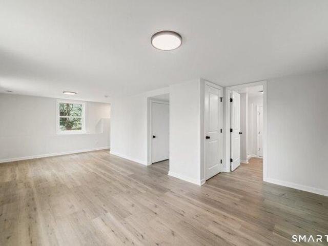 house with 3 bedroom, East Haven CT ES104809483