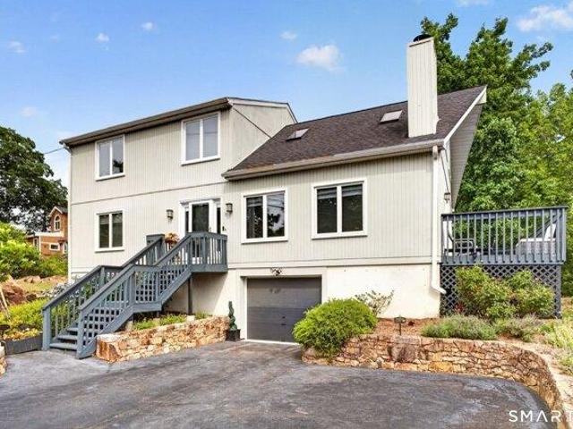 house with 3 bedroom, East Haven CT ES104834860