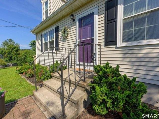 house with 3 bedroom, East Haven CT ES105126188