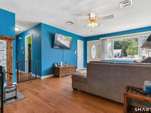 house with 3 bedroom, East Haven CT ES103928962