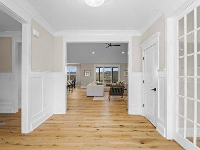 house with 3 bedroom, East Lyme CT DLS103099217