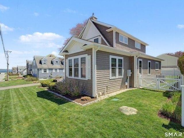 house with 3 bedroom, East Lyme CT DS102063185