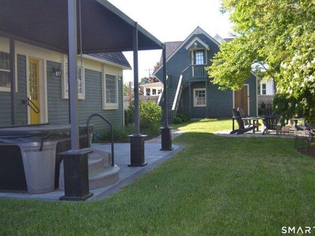 house with 3 bedroom, East Lyme CT DS103439049