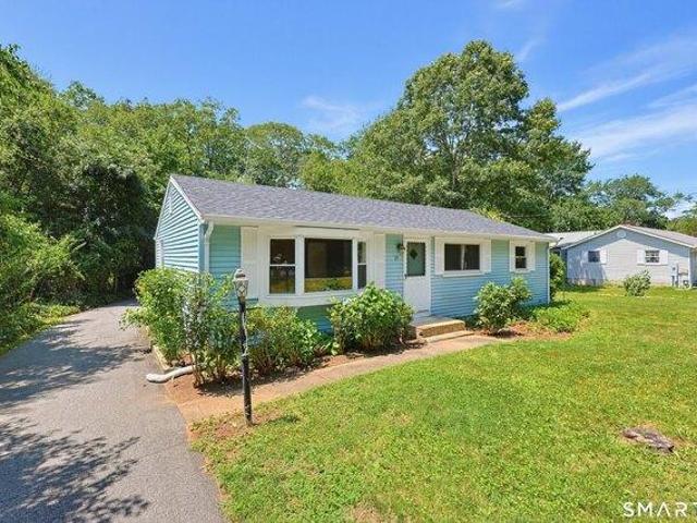 house with 3 bedroom, East Lyme CT DS104116152