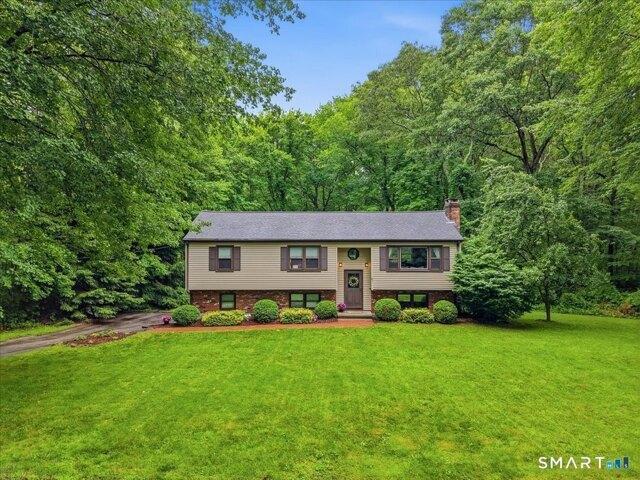 house with 3 bedroom, East Lyme CT DS104232555