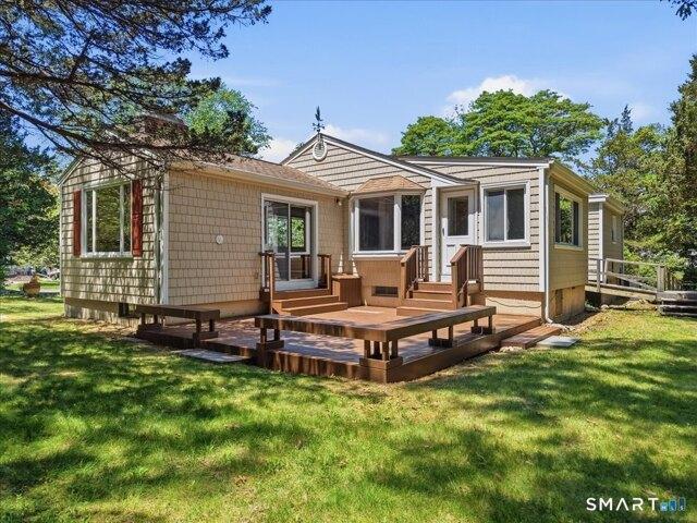 house with 3 bedroom, East Lyme CT DS104331218