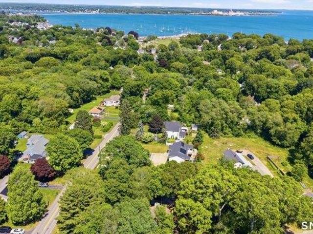 house with 3 bedroom, East Lyme CT ES104605824