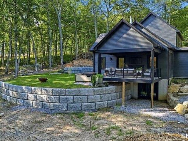 house with 3 bedroom, East Lyme CT ES105112759