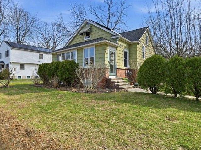 house with 3 bedroom, East Longmeadow MA DS101934236