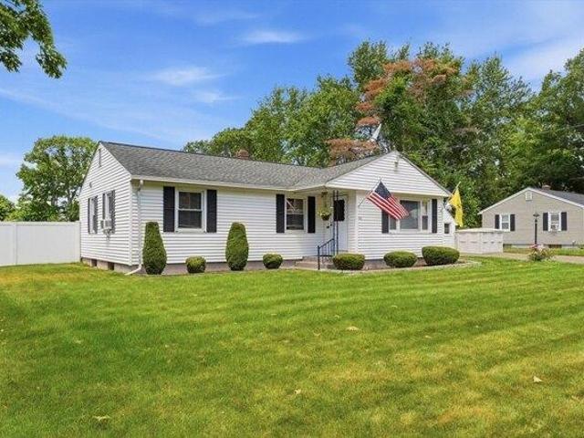 house with 3 bedroom, East Longmeadow MA DS103663785