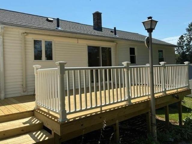 house with 3 bedroom, East Longmeadow MA DS103929415