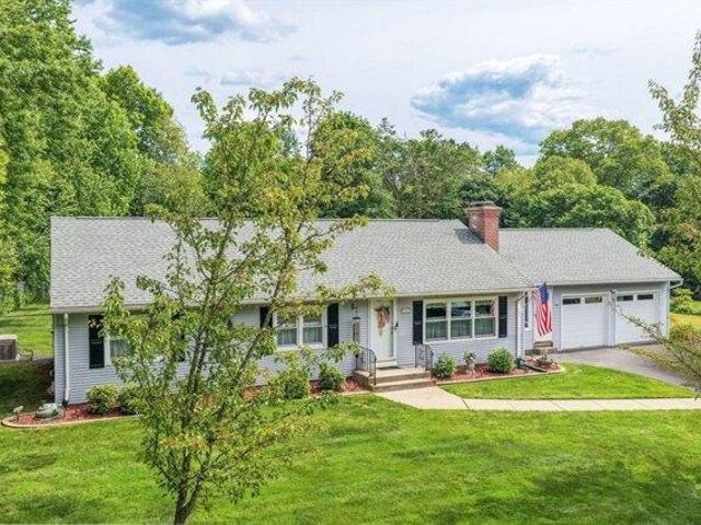 house with 3 bedroom, East Longmeadow MA DS103033397