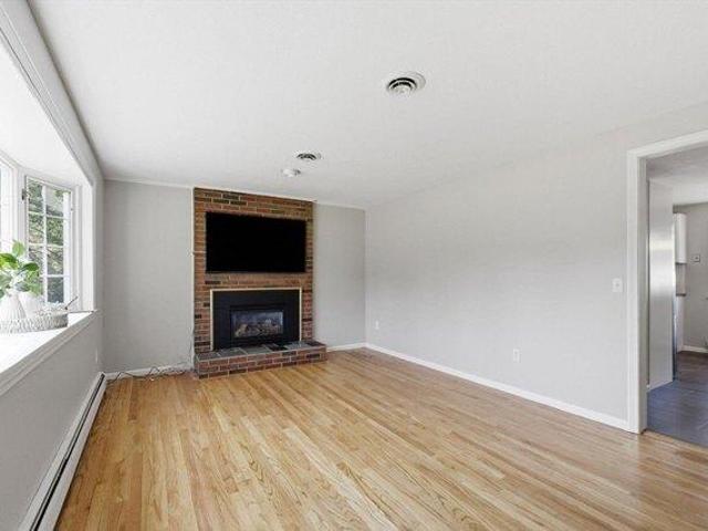 house with 3 bedroom, East Longmeadow MA ES103663735