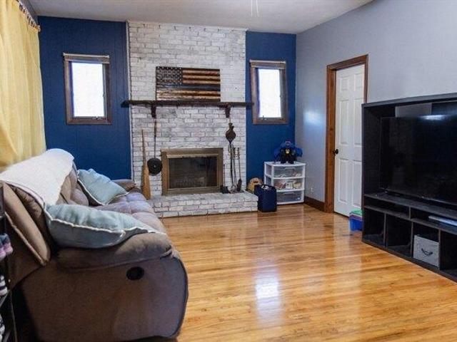 house with 3 bedroom, East Longmeadow MA ES103224523