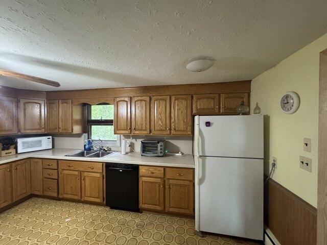 house with 3 bedroom, East Longmeadow MA ES104835895