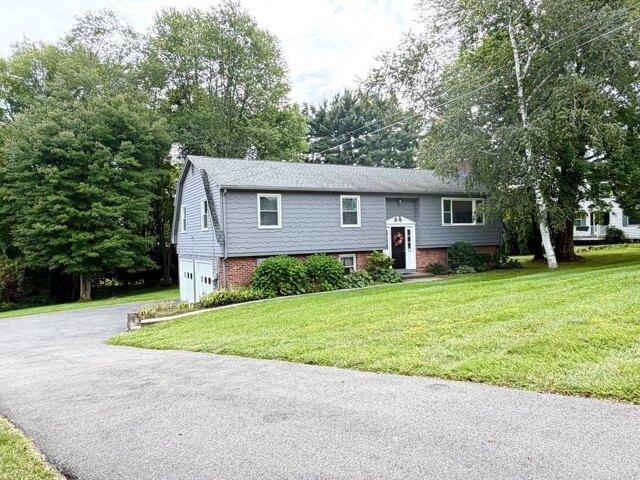 house with 3 bedroom, East Longmeadow MA ES105587400