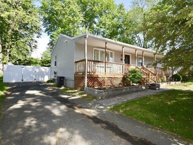 house with 3 bedroom, East Longmeadow MA ES105142218