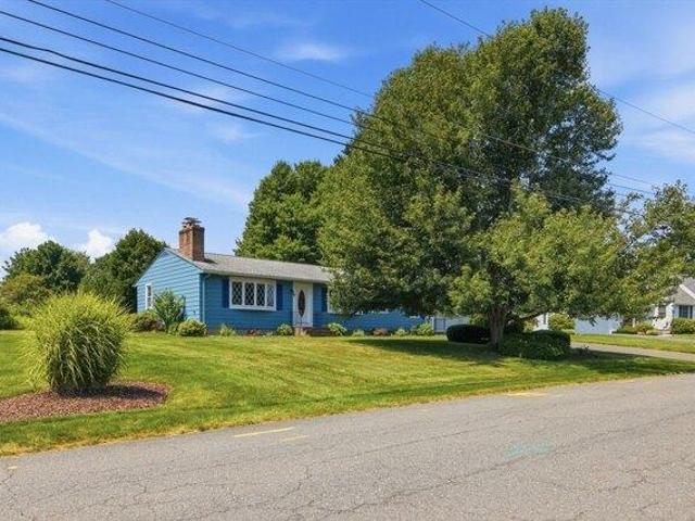 house with 3 bedroom, East Longmeadow MA ES105144723
