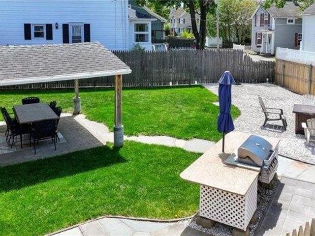 house with 3 bedroom, East Providence RI DLS102799469