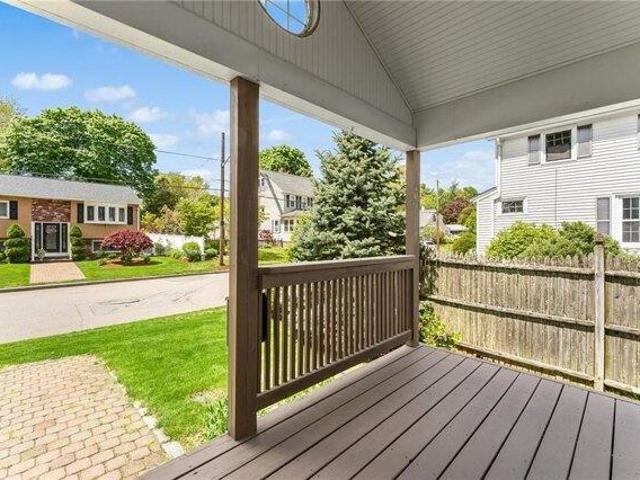 house with 3 bedroom, East Providence RI DS102443909