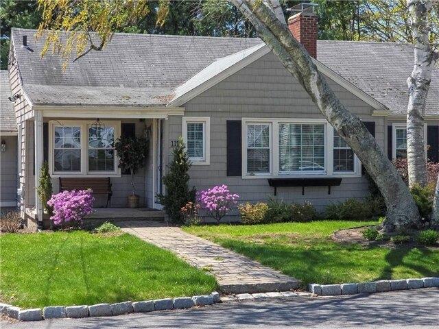 house with 3 bedroom, East Providence RI DS102156402