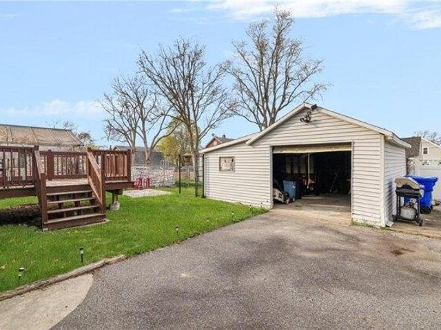 house with 3 bedroom, East Providence RI DS102217474