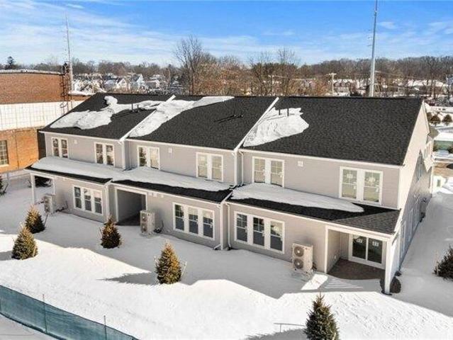 house with 3 bedroom, East Providence RI DS102217512
