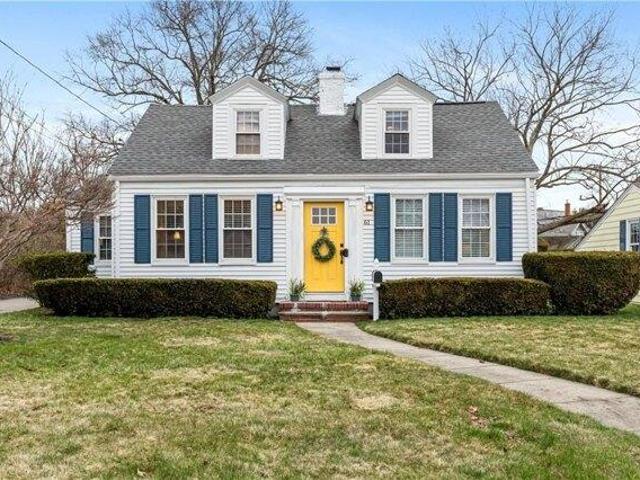 house with 3 bedroom, East Providence RI DS102254163