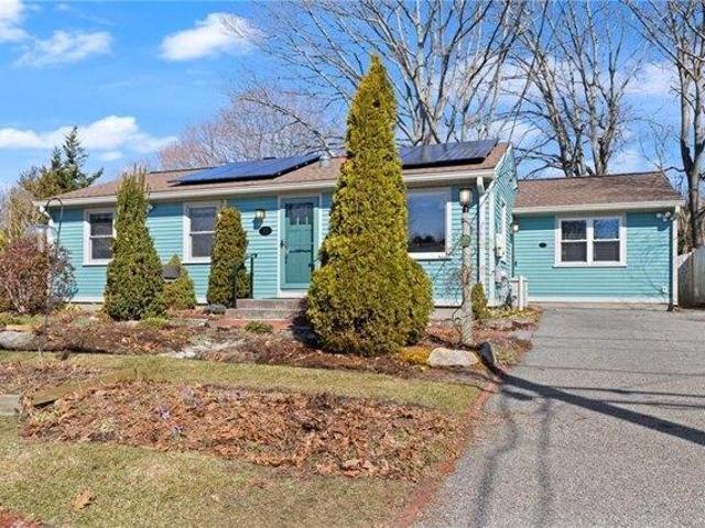house with 3 bedroom, East Providence RI DS102285124