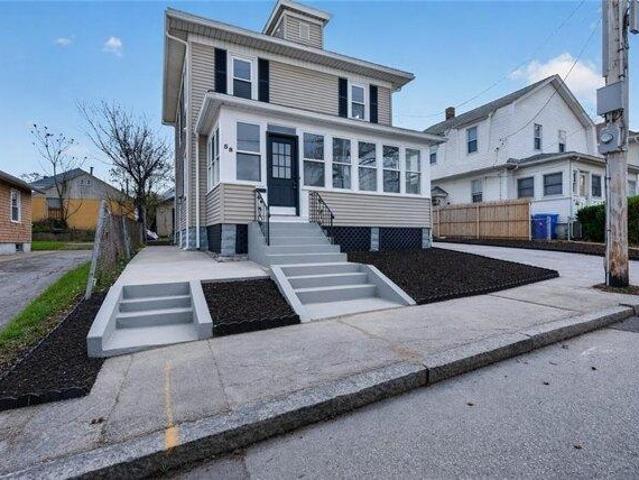 house with 3 bedroom, East Providence RI DS102342964