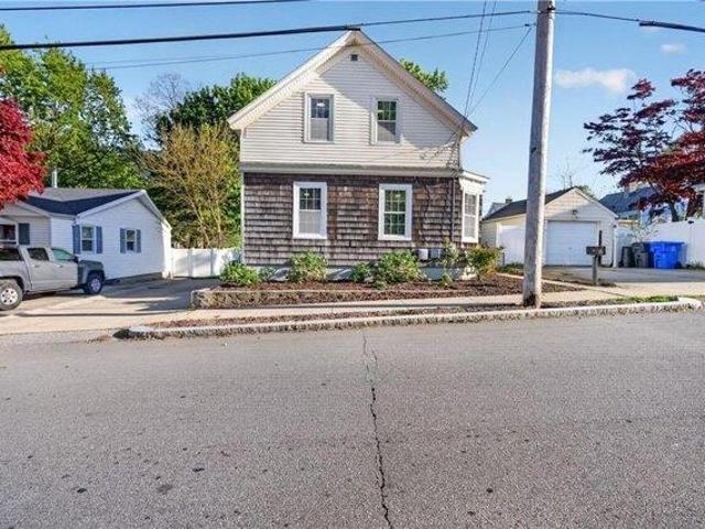 house with 3 bedroom, East Providence RI DS102343738