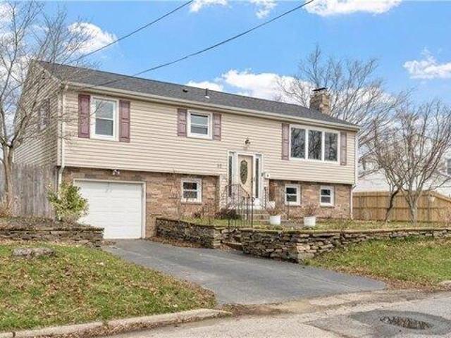 house with 3 bedroom, East Providence RI DS102345863