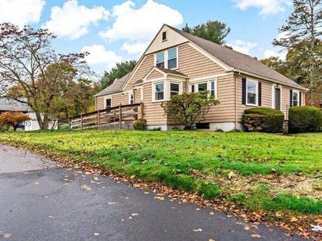 house with 3 bedroom, East Providence RI DS102372872