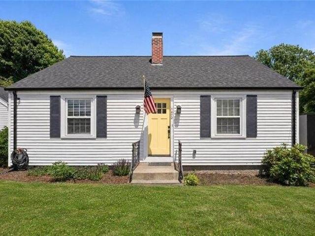 house with 3 bedroom, East Providence RI DS103431525