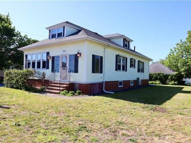 house with 3 bedroom, East Providence RI DS103496653