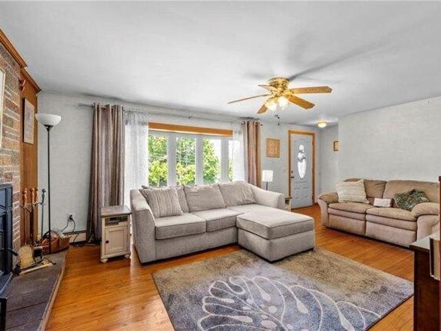 house with 3 bedroom, East Providence RI DS104114571
