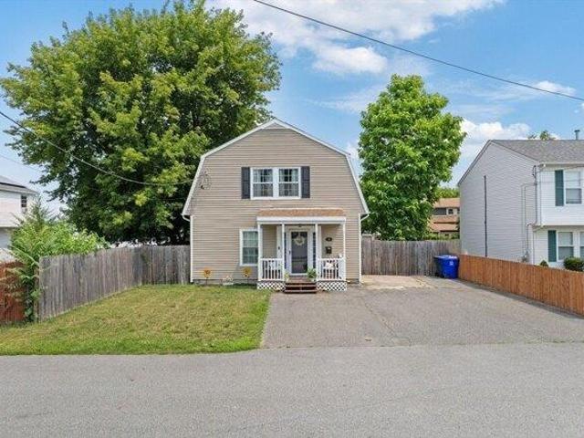 house with 3 bedroom, East Providence RI DS104192627