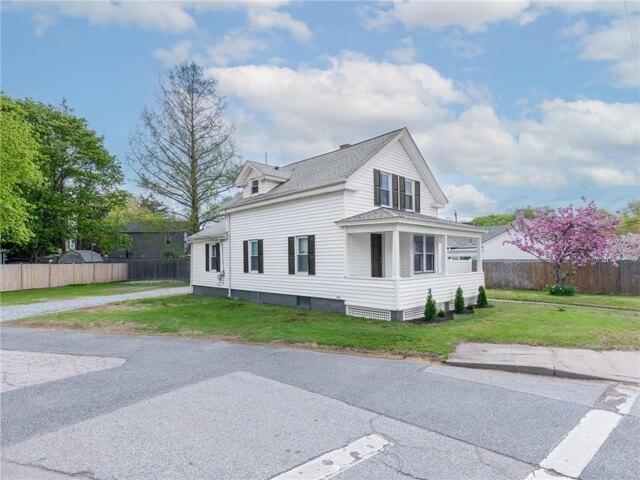 house with 3 bedroom, East Providence RI DS104234003