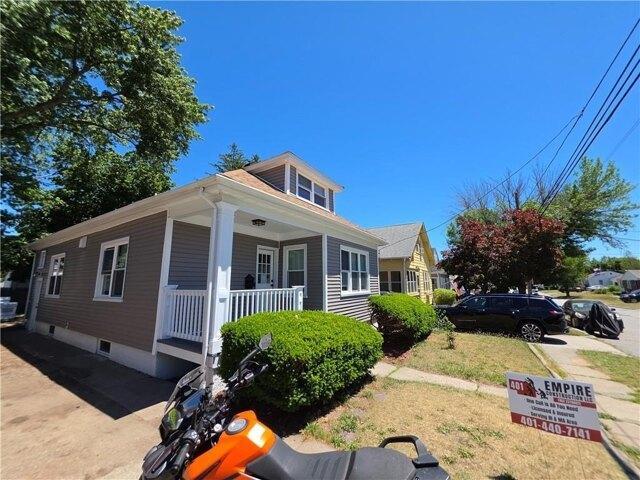 house with 3 bedroom, East Providence RI DS104237362
