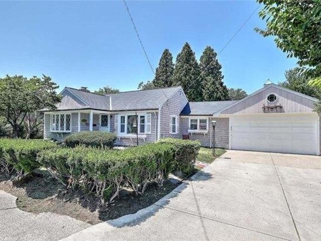house with 3 bedroom, East Providence RI DS104332806