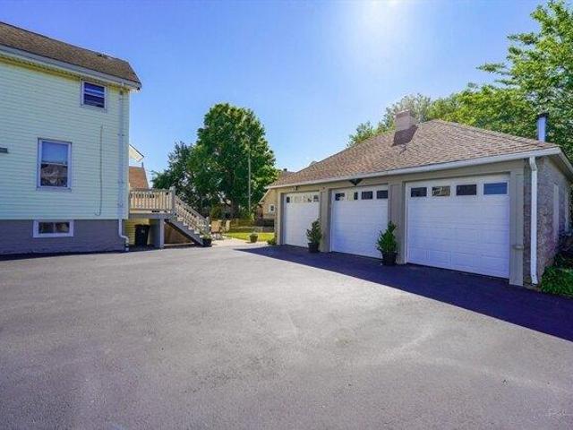 house with 3 bedroom, East Providence RI ES103887289