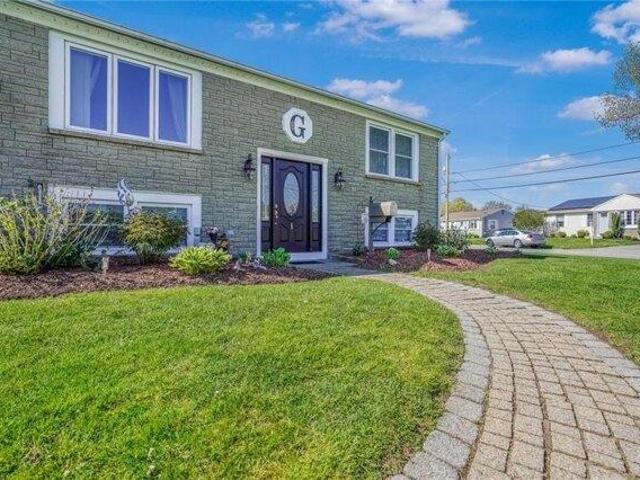 house with 3 bedroom, East Providence RI ES103160042