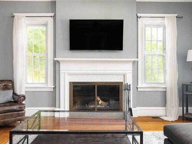 house with 3 bedroom, East Providence RI ES103187110